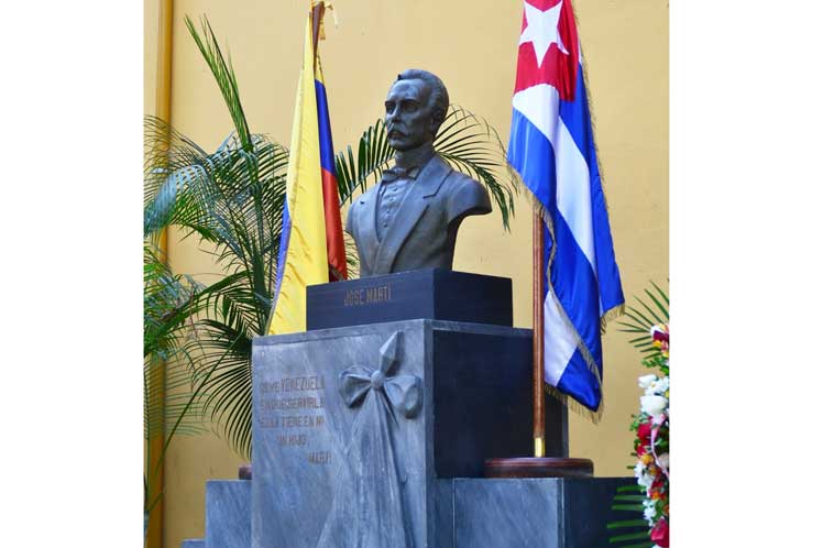 Venezuela Pays Tribute to Cuban National Hero Jose Marti - Radio Reloj ...