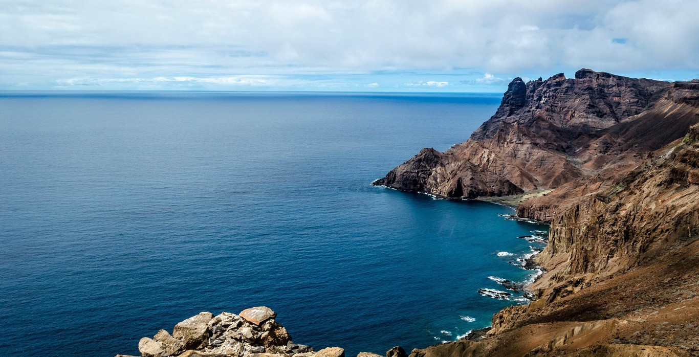Descubren la isla de Santa Elena en el Atlántico (Fotos) - Radio Reloj ...