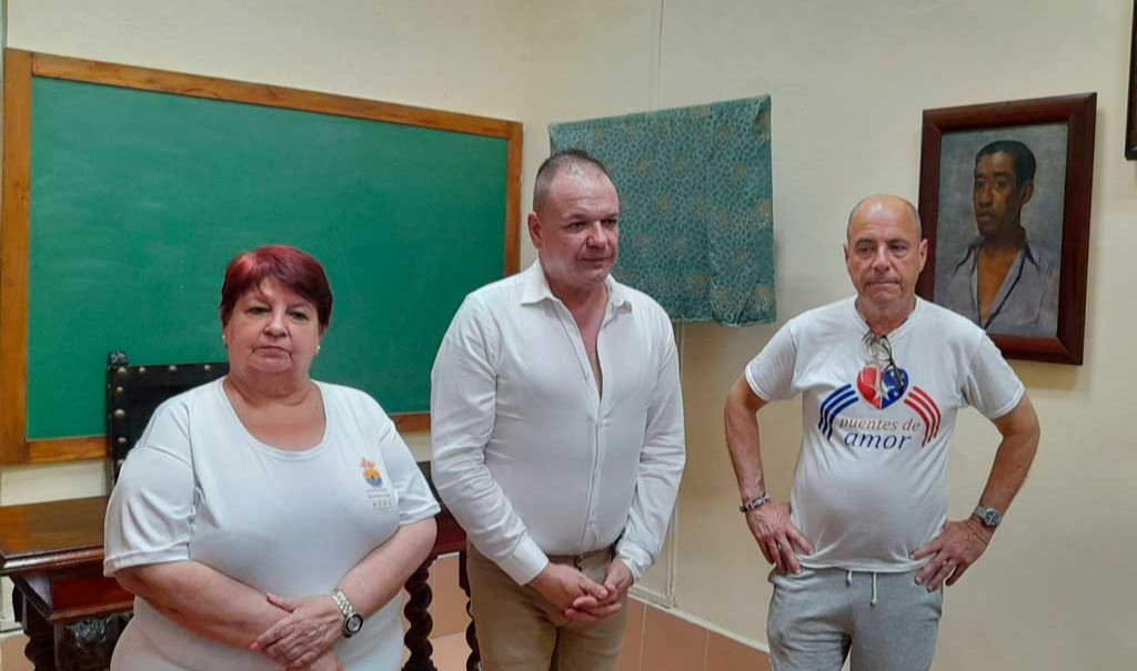 Carlos Lazo and Puentes de Amor visit social project in Cuba - Radio ...