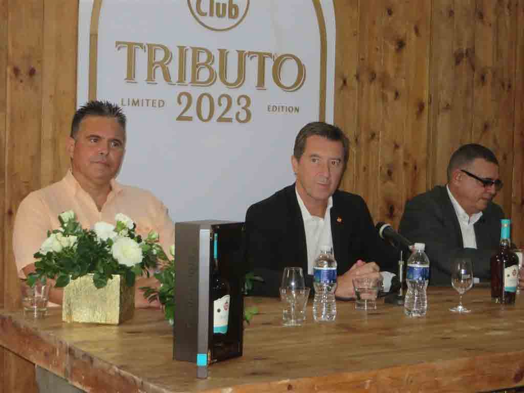Cuba presenta exclusivo ron de Edición Limitada - Radio Reloj, emisora ...
