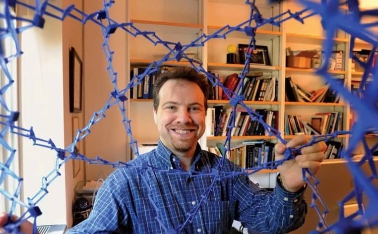 Nace el astrofísico estadounidense Adam Riess - Radio Reloj, emisora ...