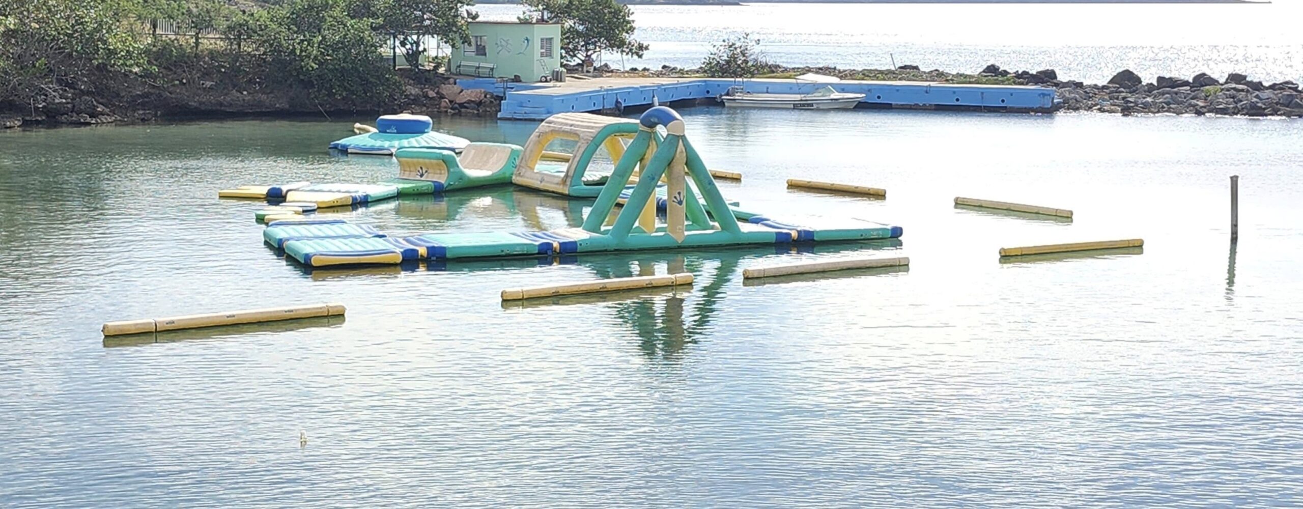 Restablecen áreas del parque inflable en Delfinario de Cienfuegos ...